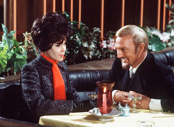 Elizabeth Montgomery, Jack Cassidy