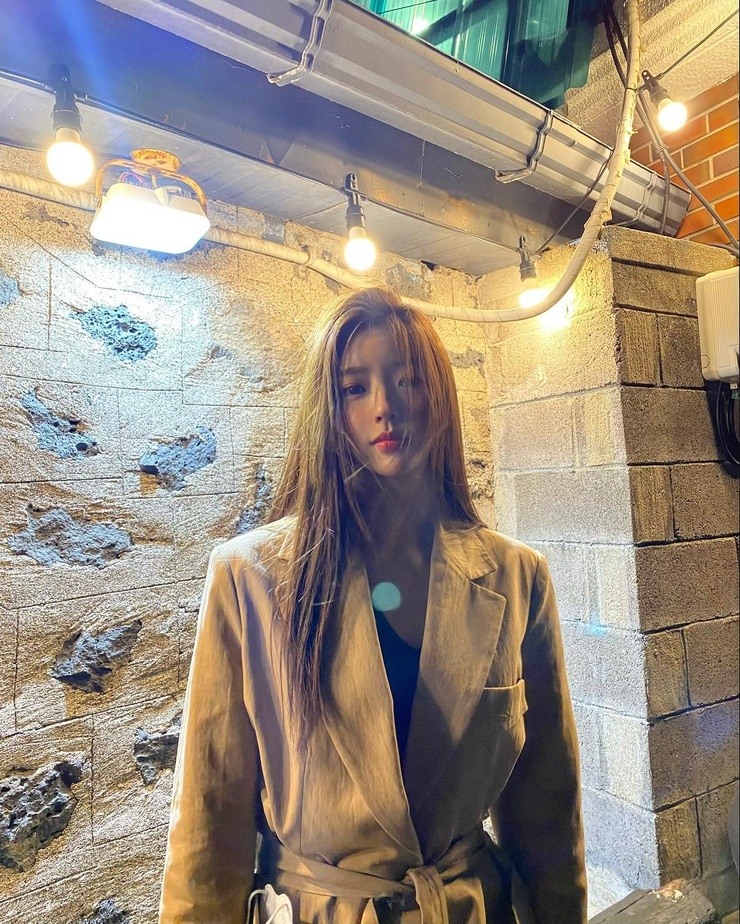 Picture of Hong Ji-Yoon
