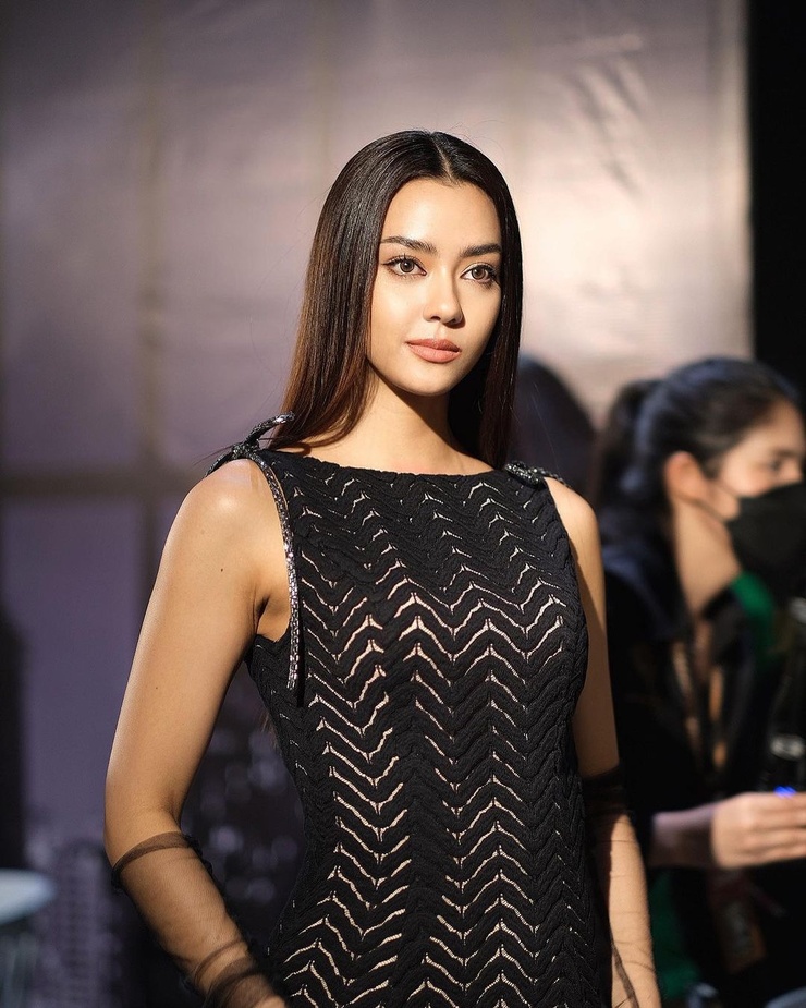 Amanda Obdam picture