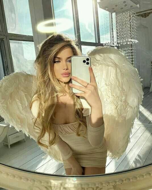 Picture of Alexa stel