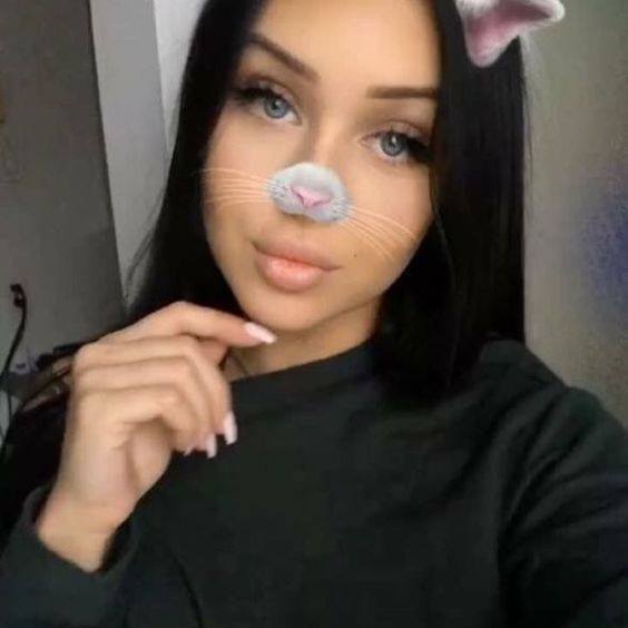 Picture of Valerie Cossette.