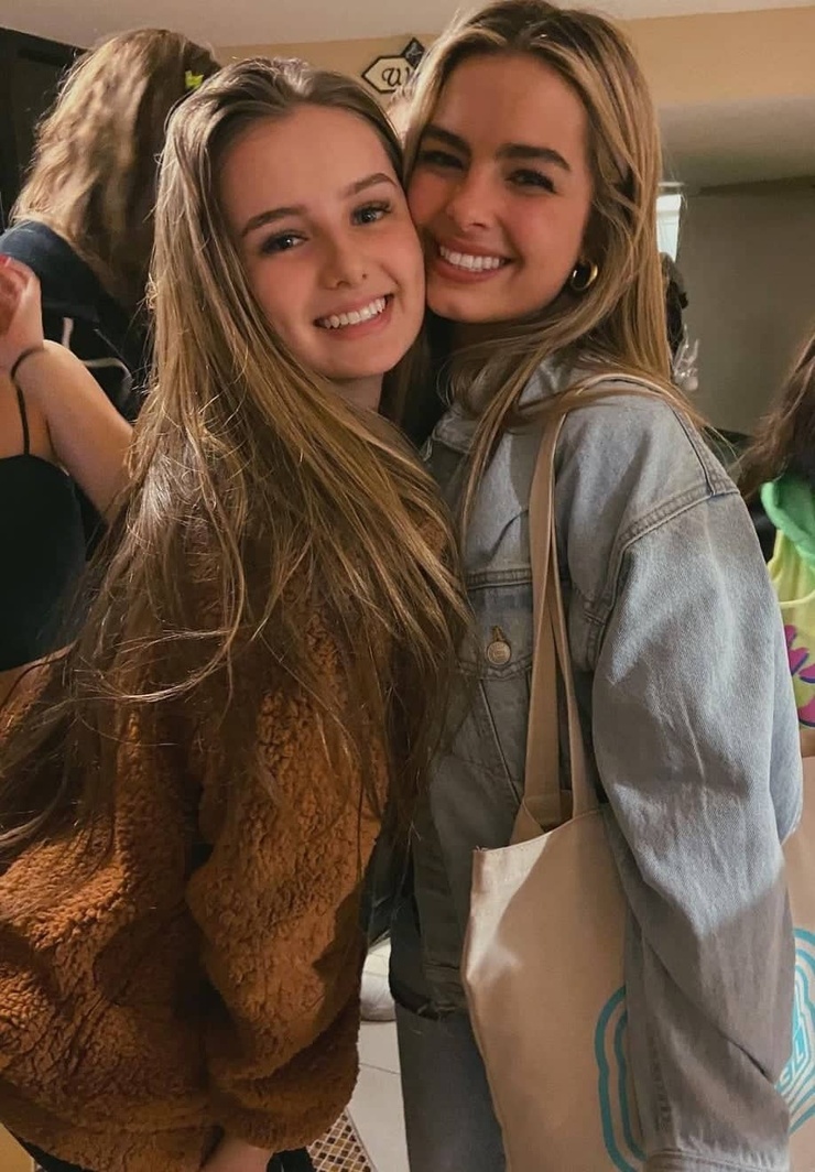 Image of Ashley Morriss