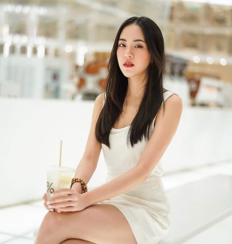 Listal - List the stuff you love! Movies, TV, music, games and books