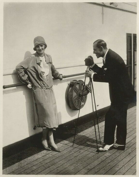 Barbara Bennett, Maurice Mouvet