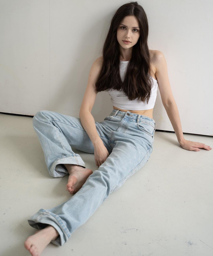 Picture of Lisa Rosh