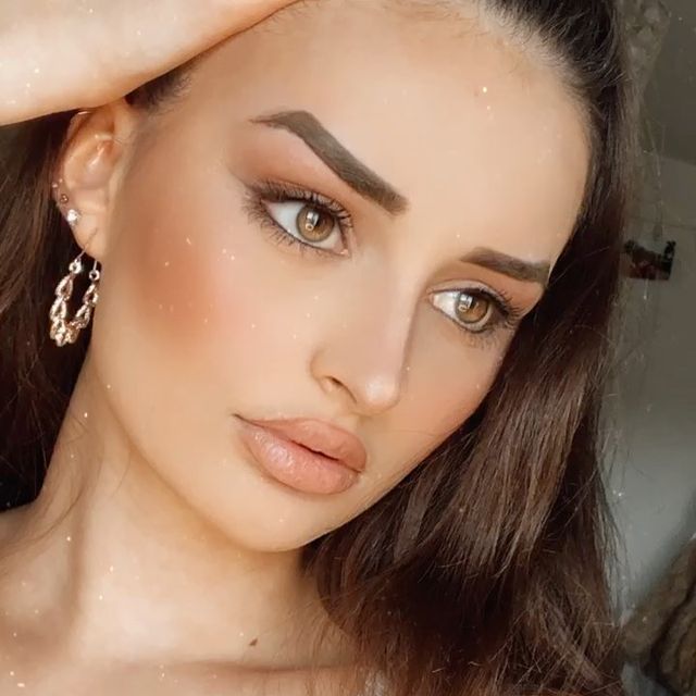 Picture of Aimee Louise