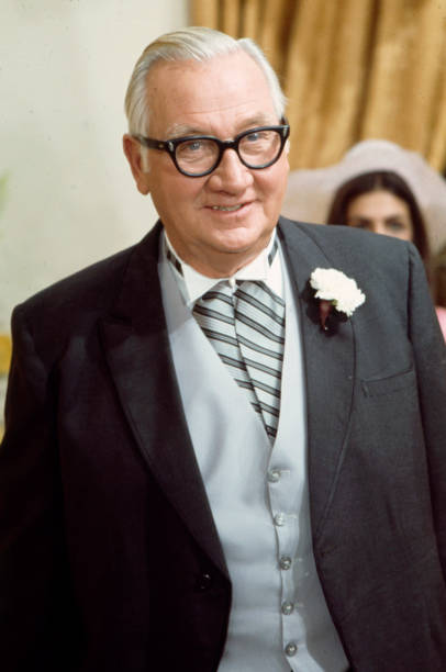 Edward Andrews