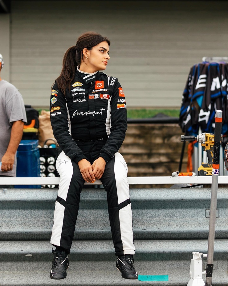 Picture of Toni Breidinger