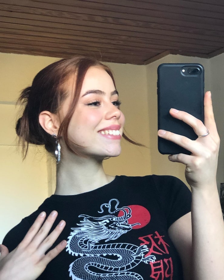 Picture of Maya Gralean