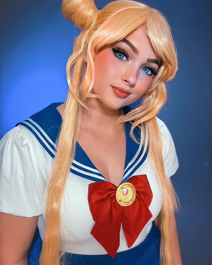 Picture of Michaela Lee