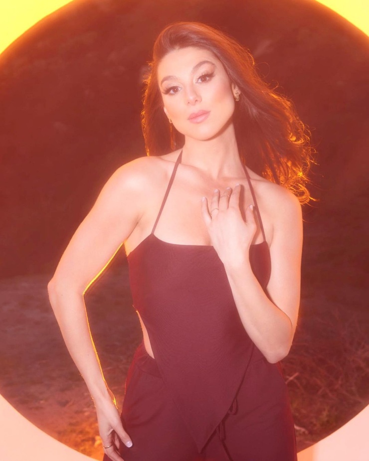 Picture of Kira Kosarin