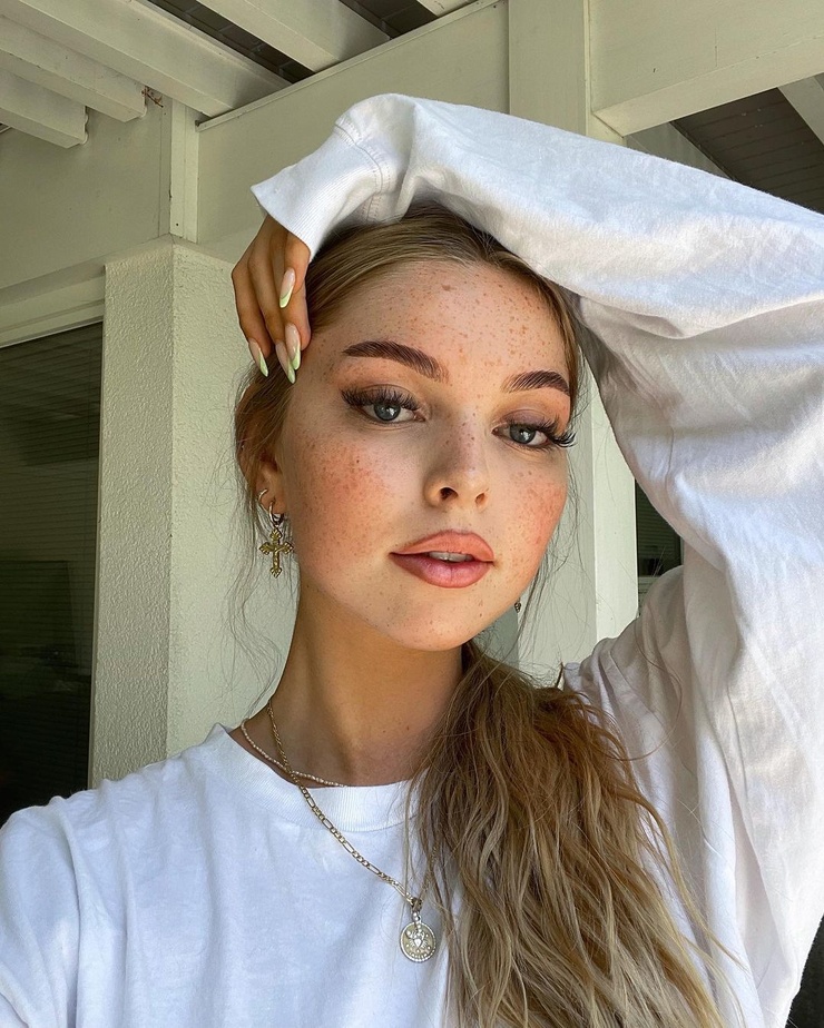 Julia Buchler picture