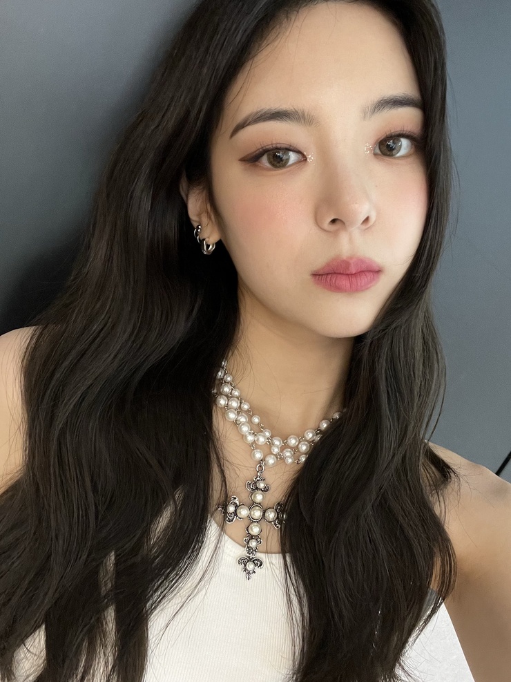 Picture of Choi Jisu