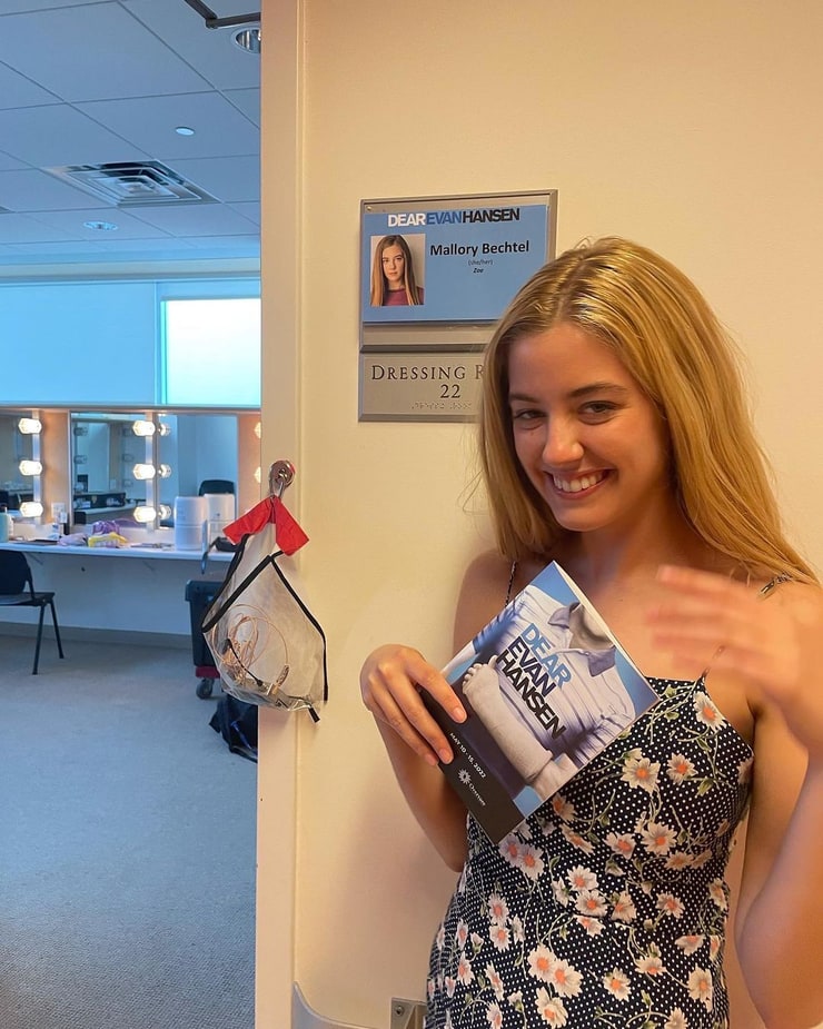 Mallory Bechtel picture