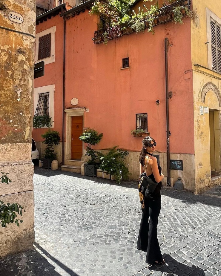 Picture of Caroline Austin