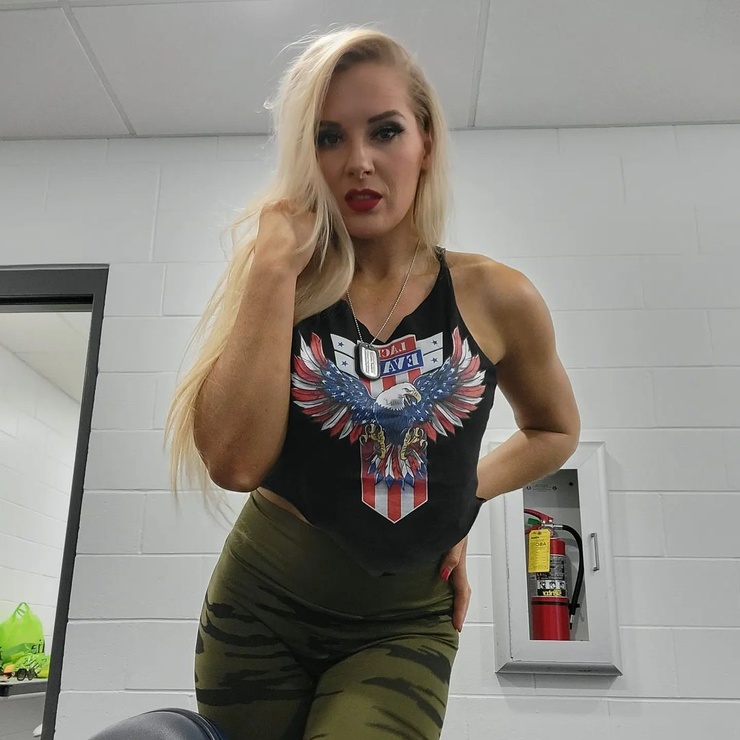 Picture of Lacey Evans