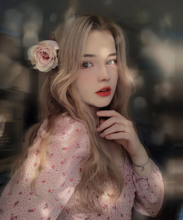 Picture of Anna Pan (Anzai)