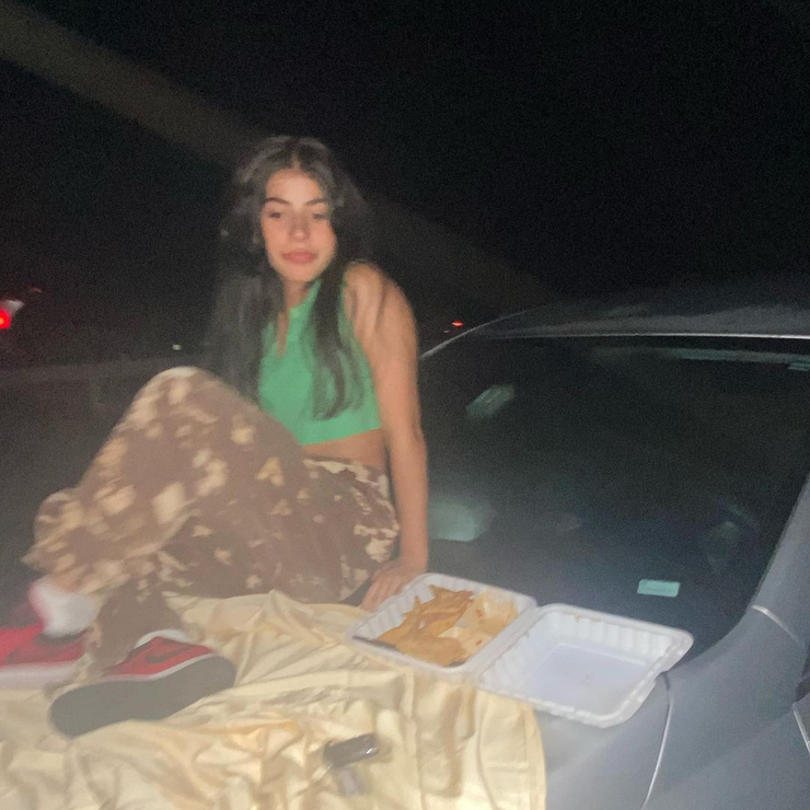 Picture of Kyndra Sanchez