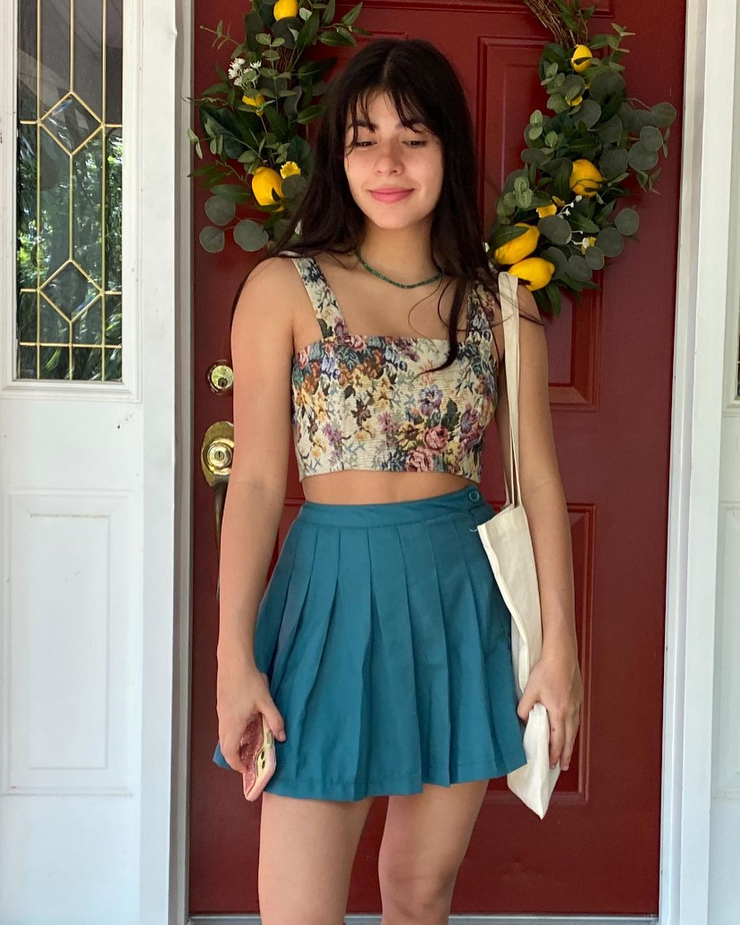 Picture of Kyndra Sanchez