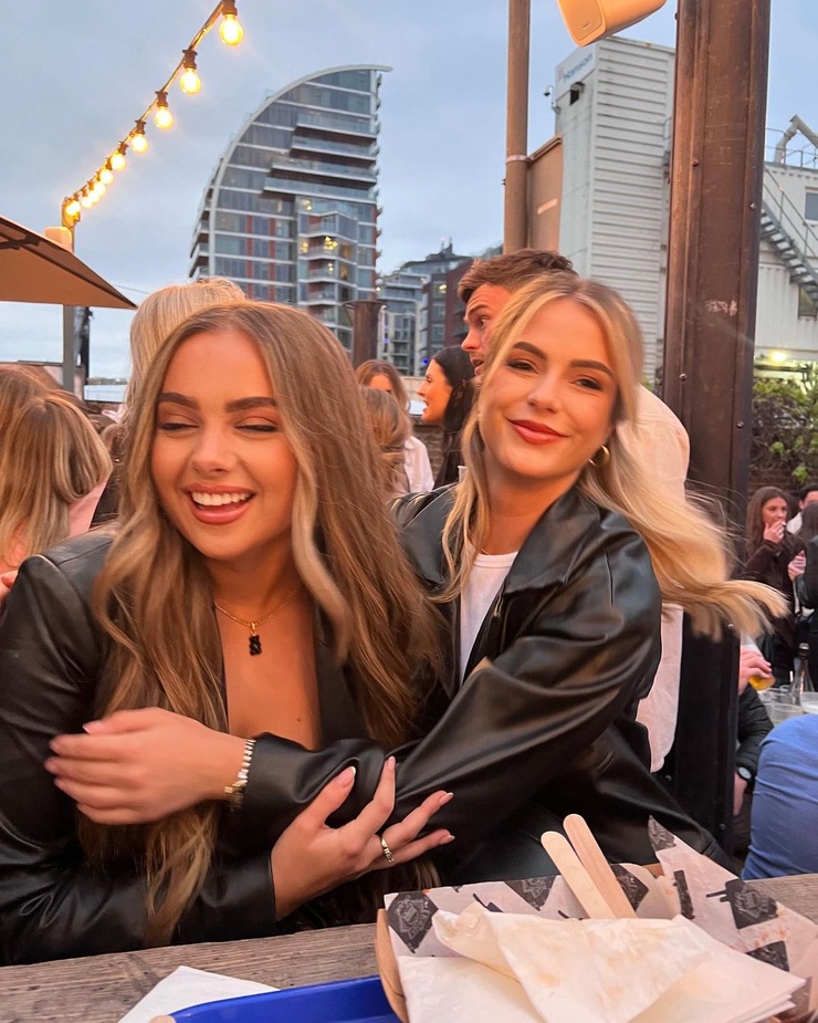 Jess Kingham (I) image