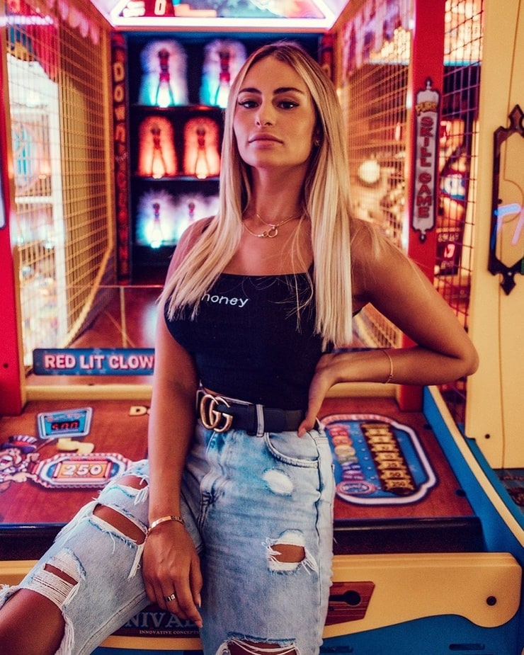 Picture of Melissa Deines.