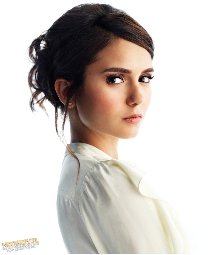 Picture of Nina Dobrev