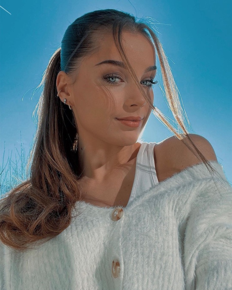 Picture of Charlotte FAURE