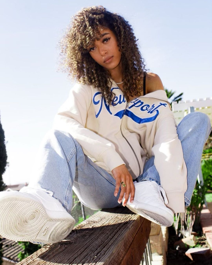 Picture of Lisa Ventour