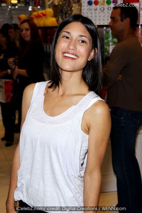 Image of Julia Jones