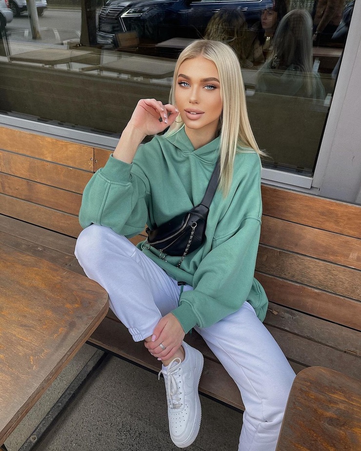 Picture of Anastasia Mischenko