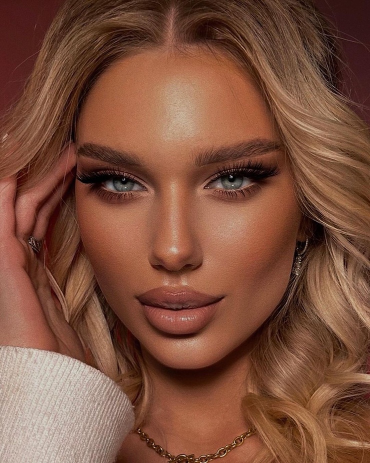 Picture of Anastasia Mischenko