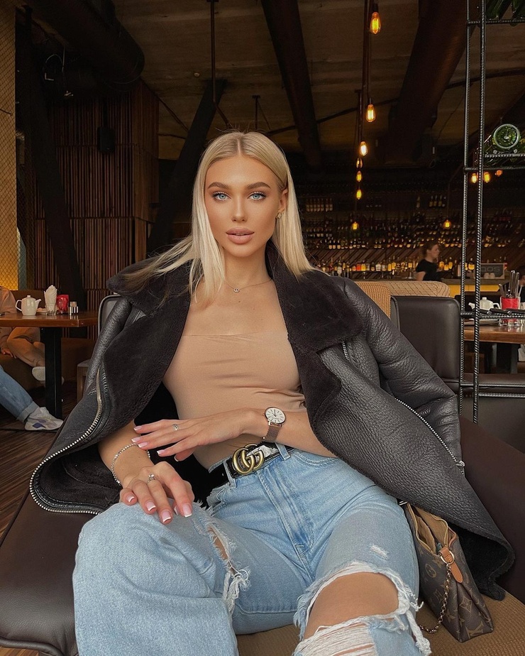 Picture of Anastasia Mischenko