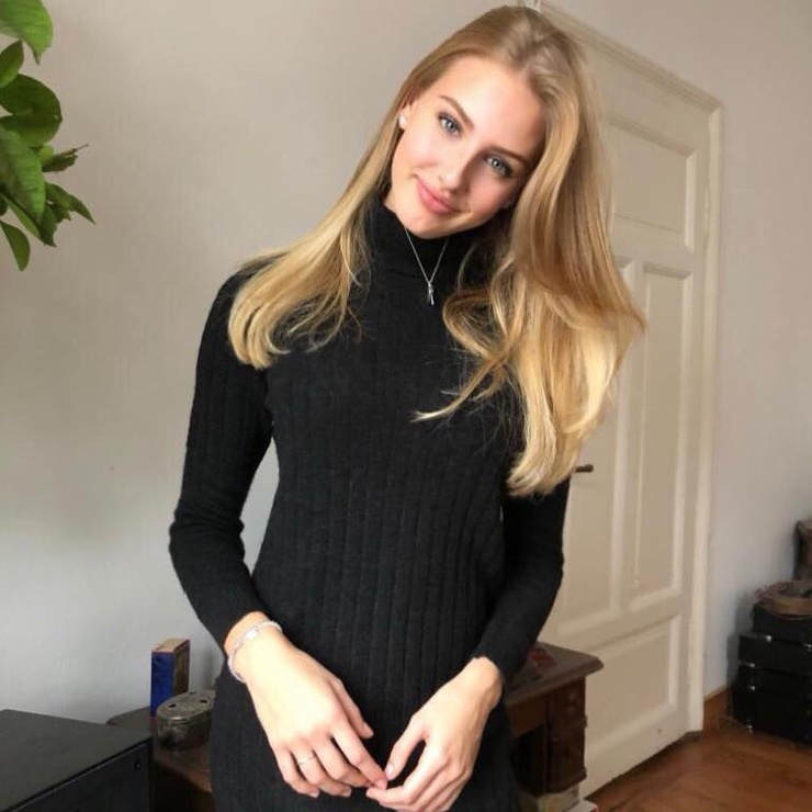 Picture of Anna Stock.