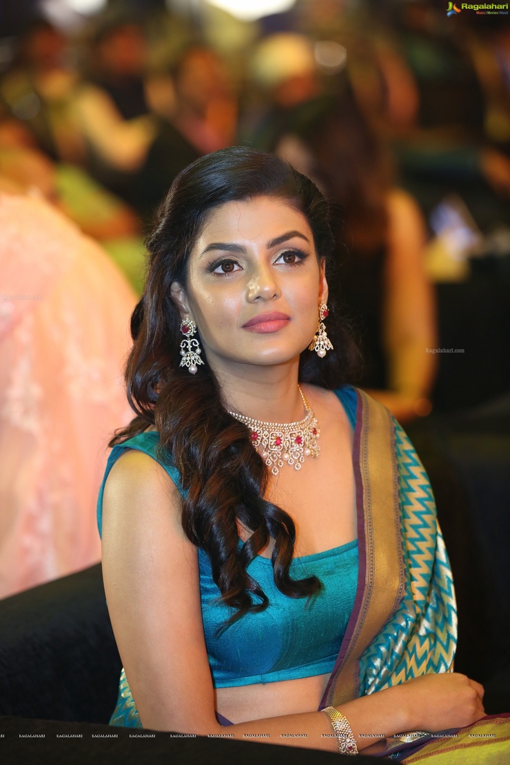 Picture of Anisha Ambrose