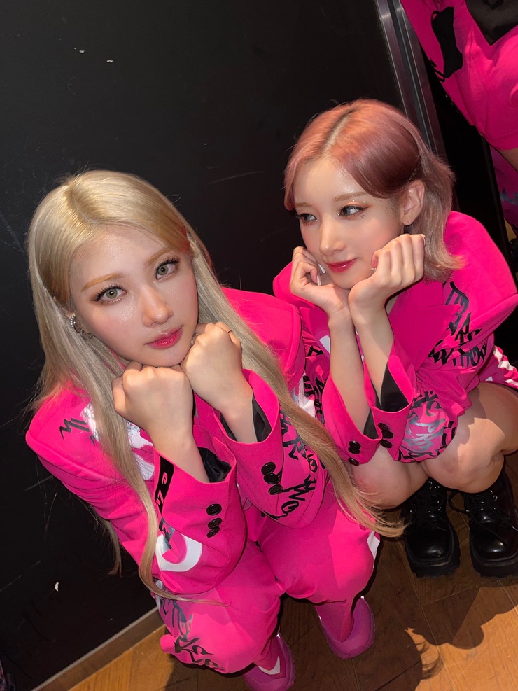 Picture of Purple Kiss