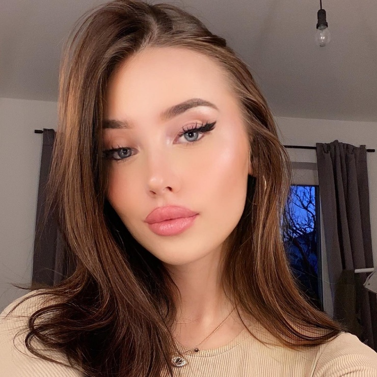 Picture of Nicole Sto