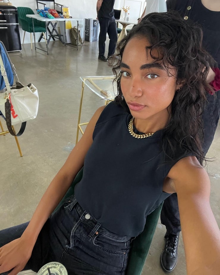 Gabriella Flowers picture