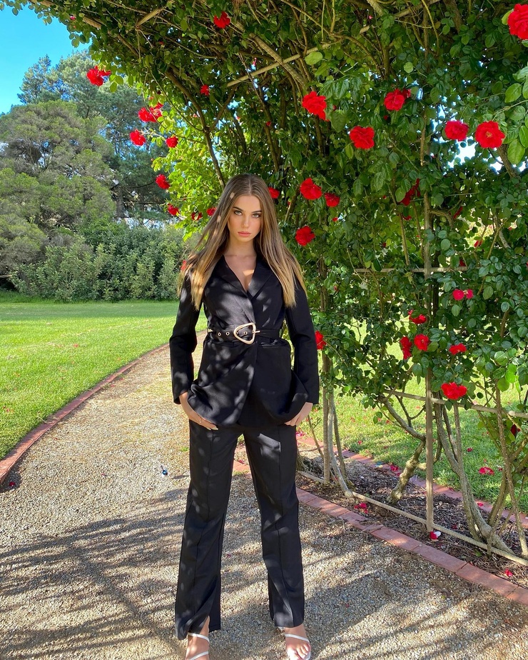 Image of Sarah Leonard