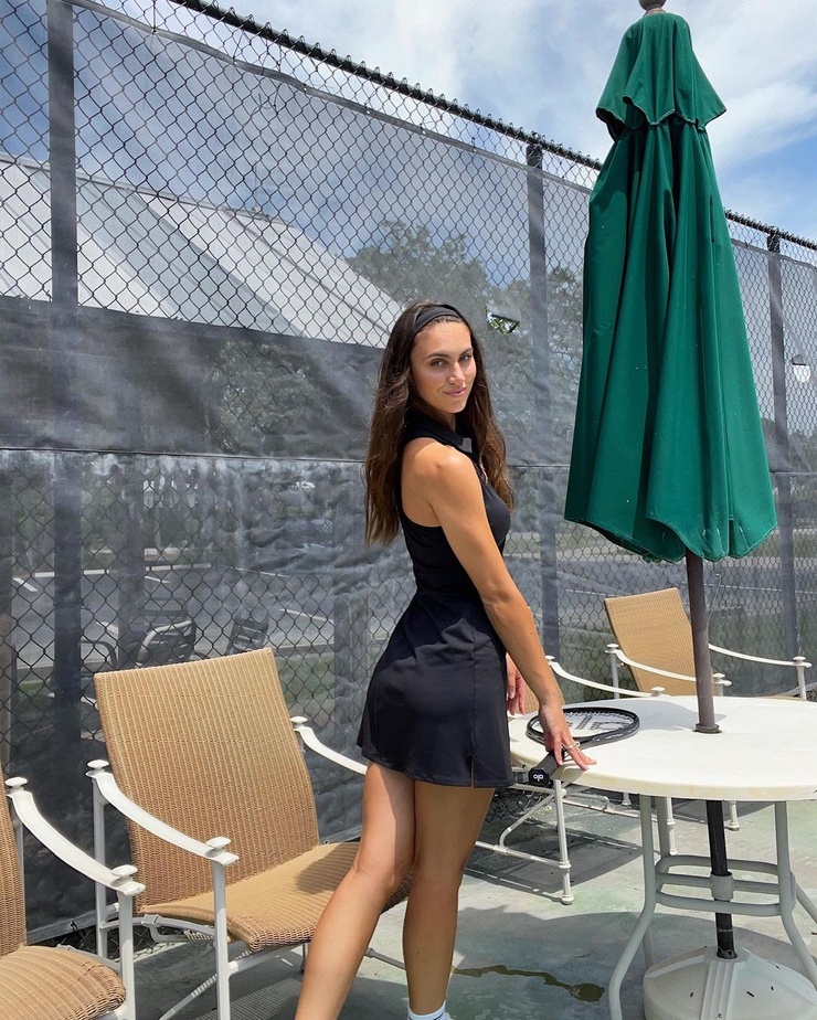 Picture of Stephanie Rayner