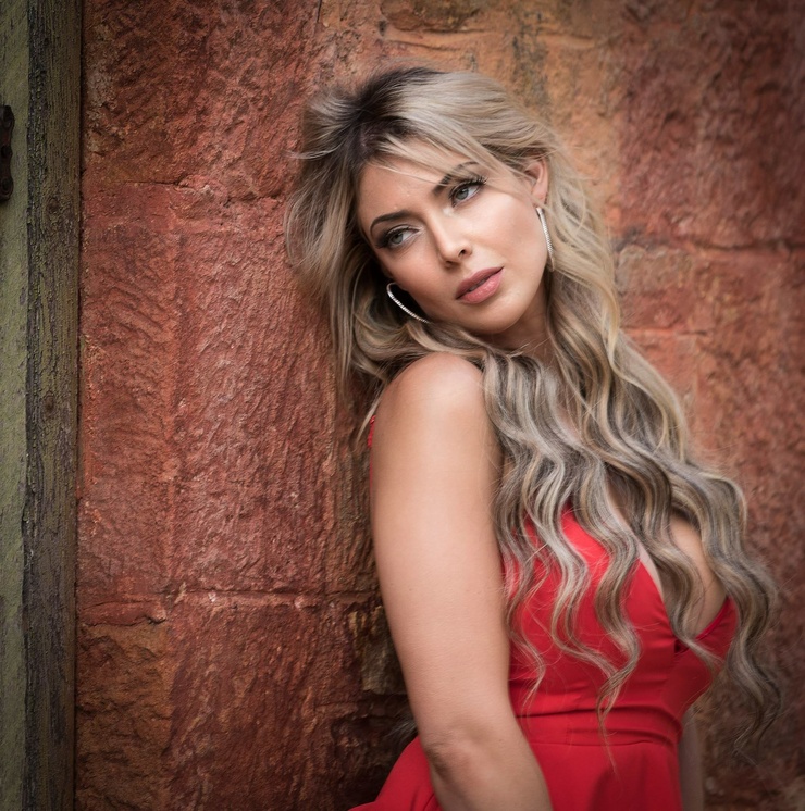 Picture of Kim Freckelton.