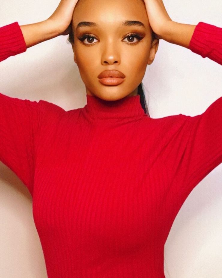 Shashi (model) picture