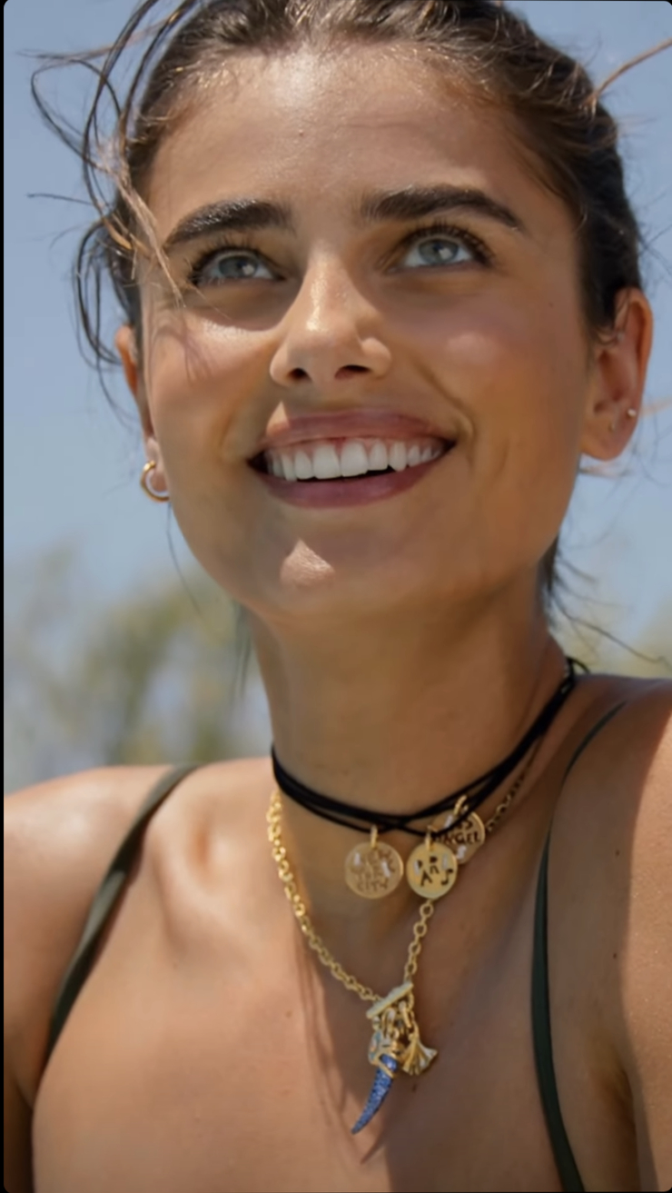 Picture of Taylor Marie Hill