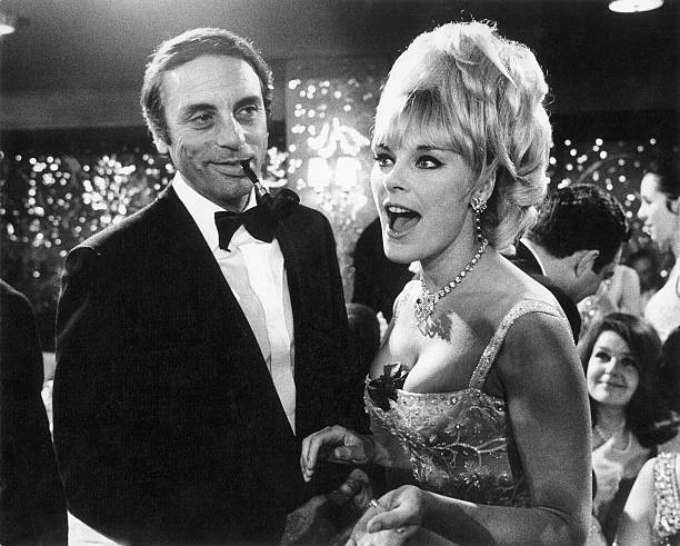 Joe Hyams, Elke Sommer