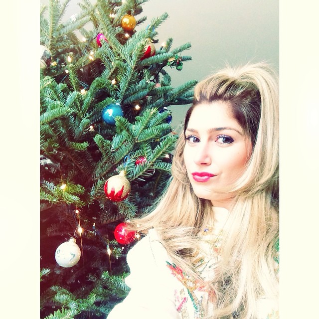 Picture of Elise Mosca.