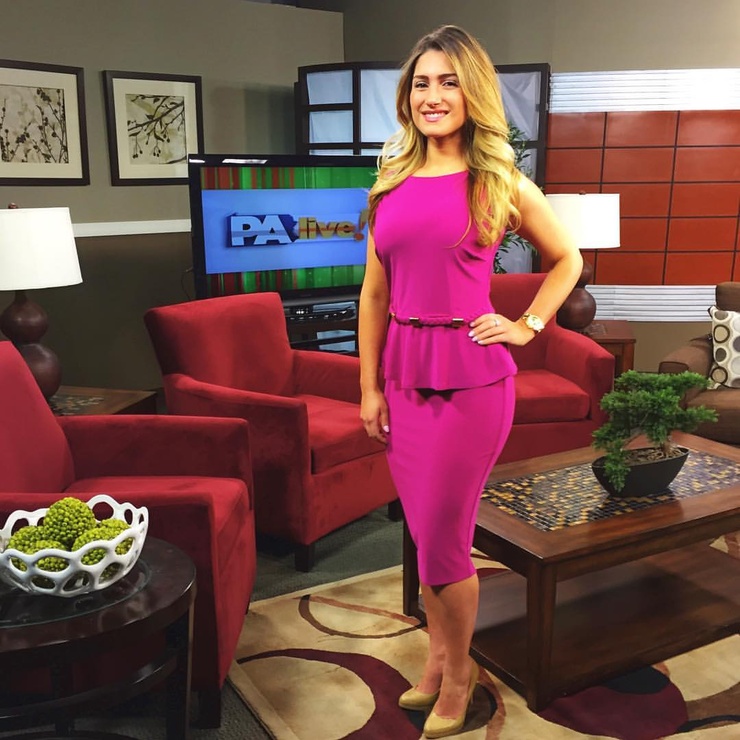 Picture of Elise Mosca.