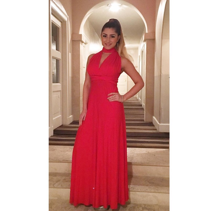 Picture of Elise Mosca.