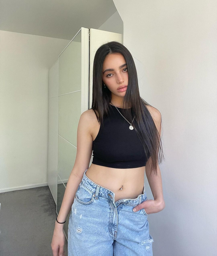 Picture of Azra Ciftci