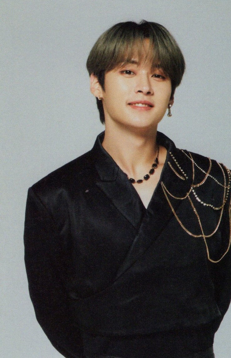 Picture of Lee Know
