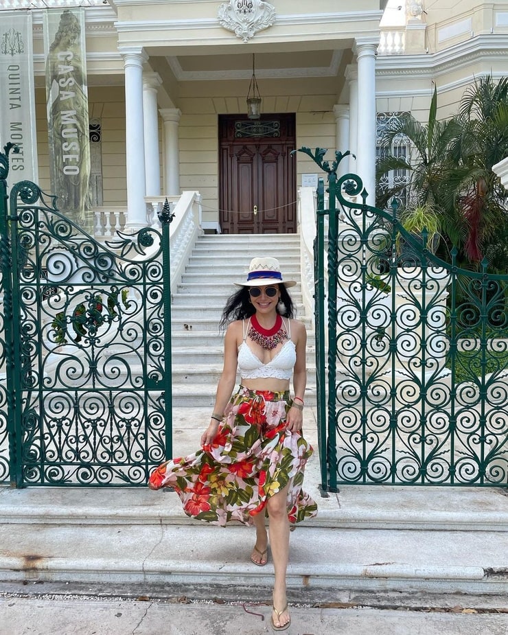 Picture of Martha Higareda