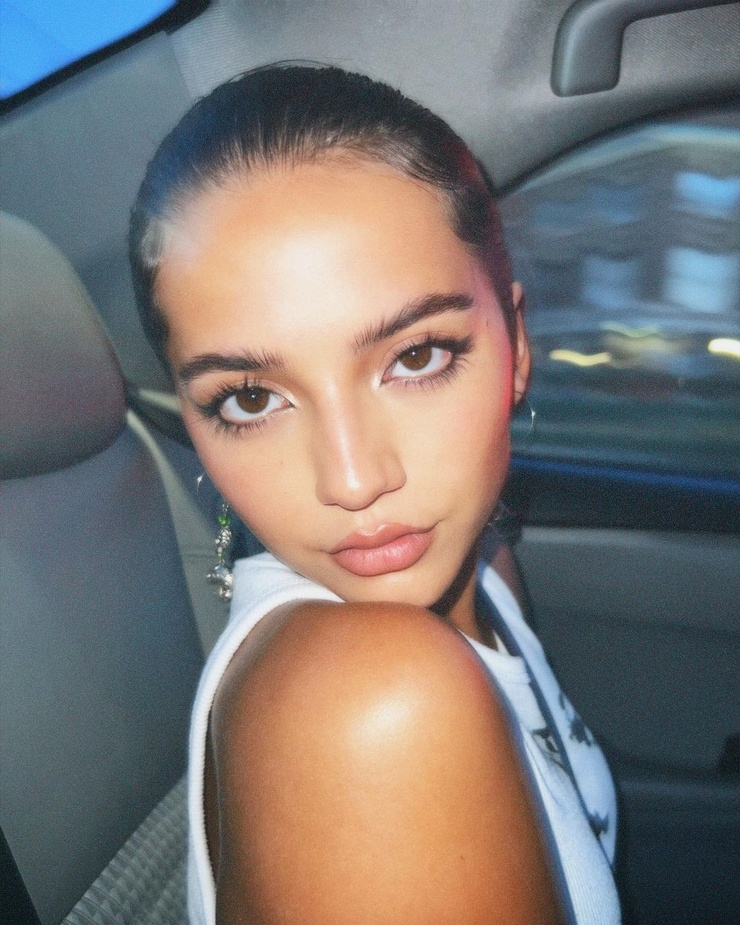 Image Of Isabela Moner